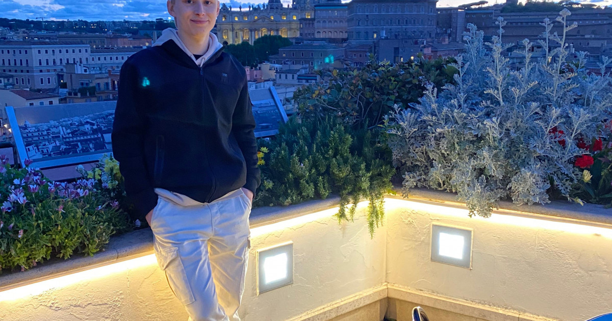 Studerandeberättelse - Finskspråkiga Lukas Karell studerar till ...